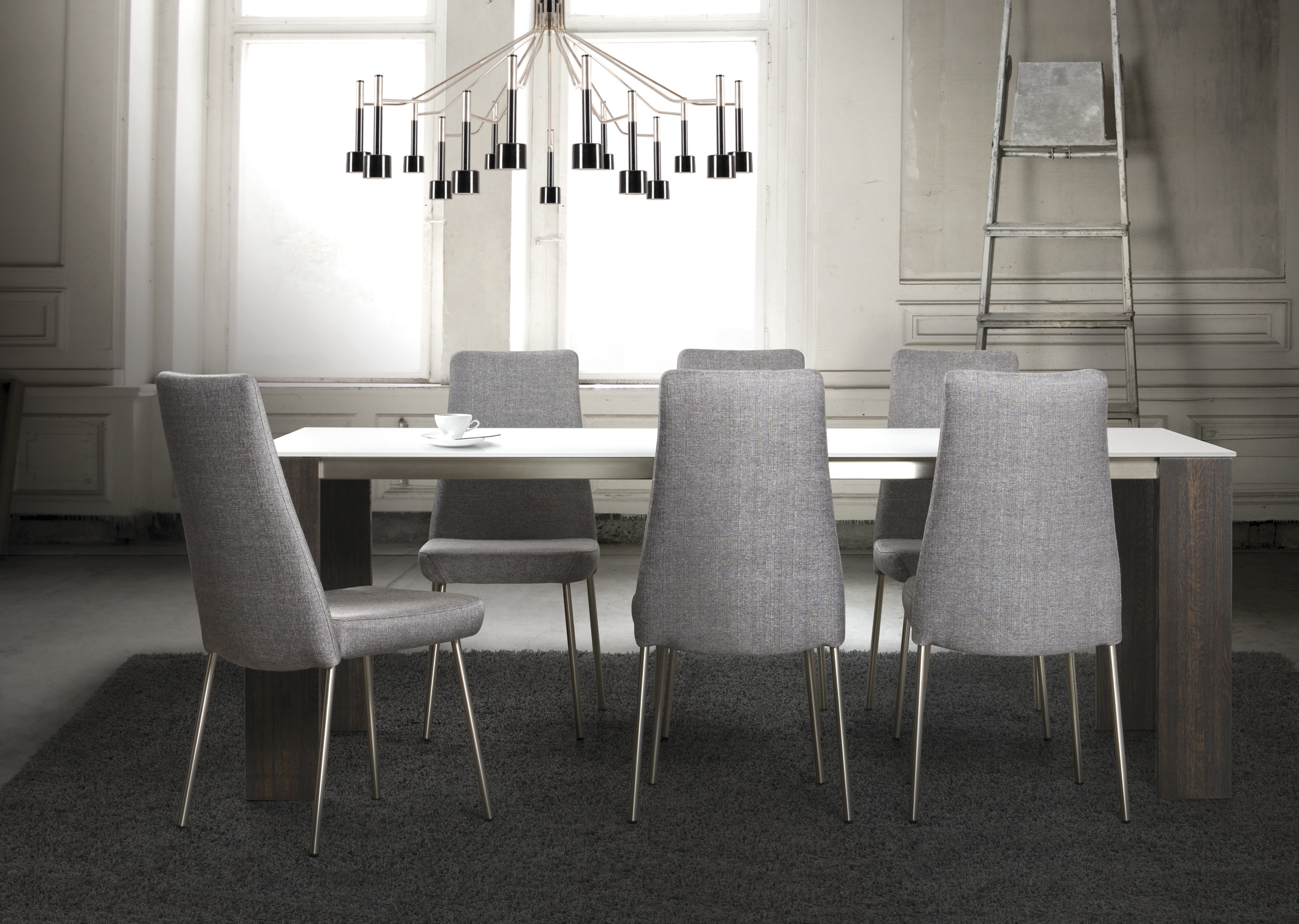 Tables Empire - Trica