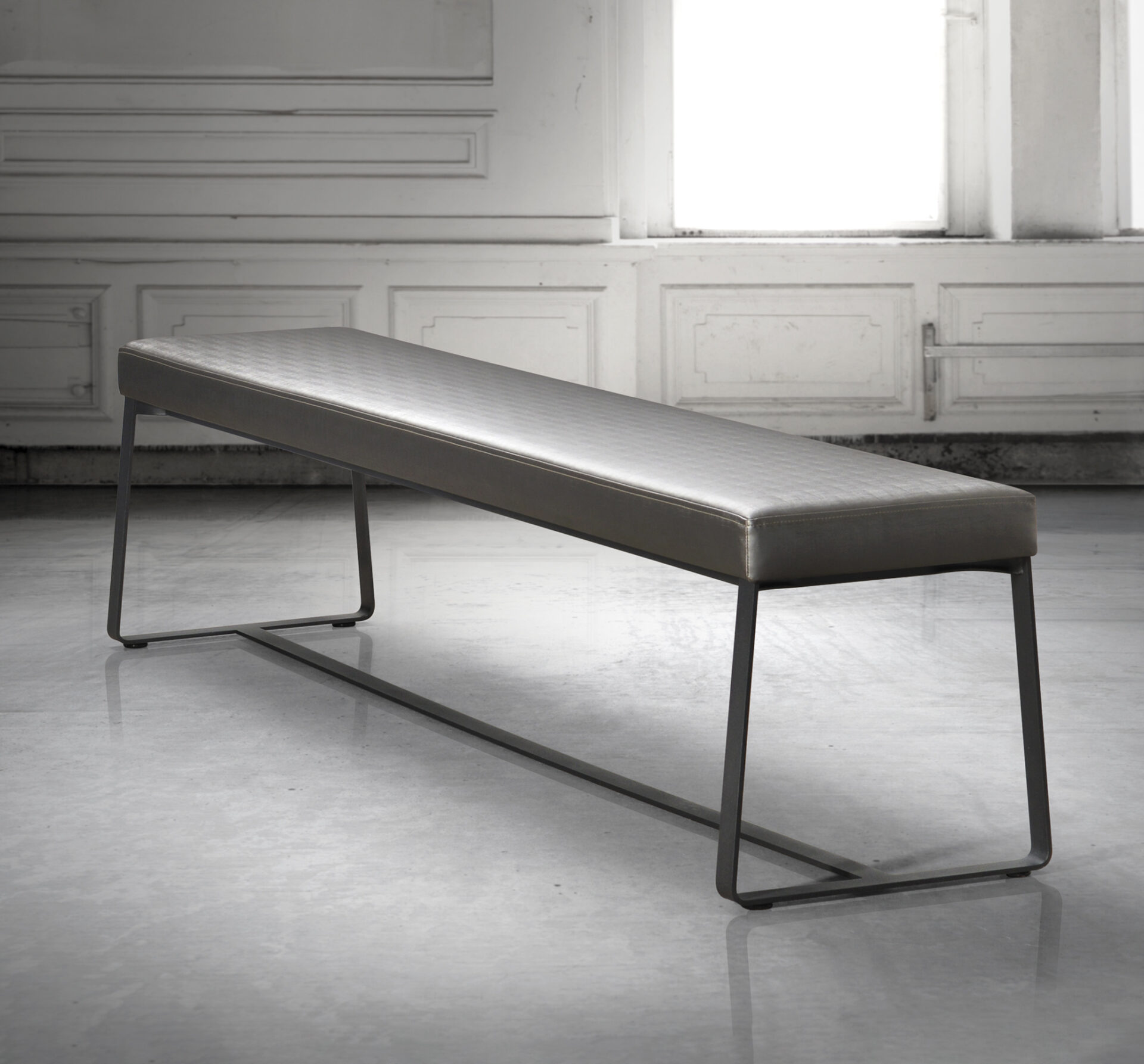 Benches Slittà - Trica