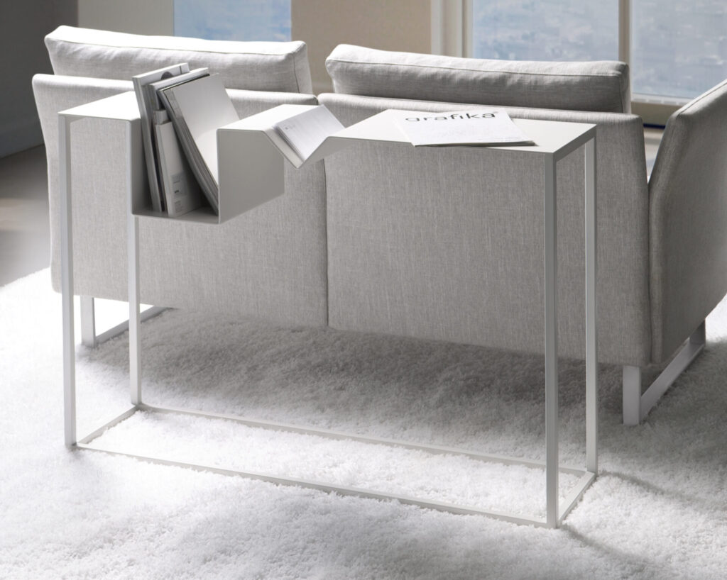 Accent Pieces Zigzag Console - Trica
